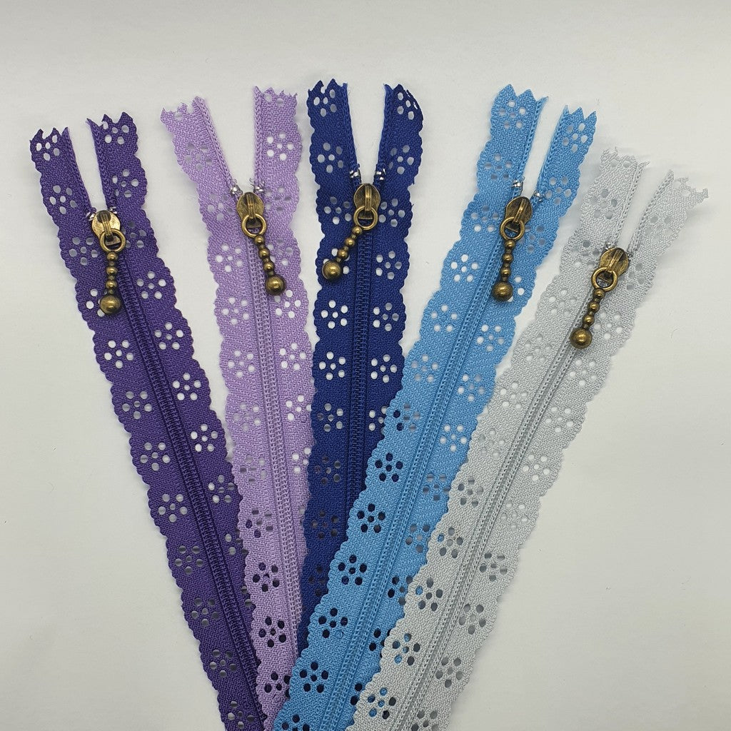 25cm Lace Zip Pack – RJ's Crafts