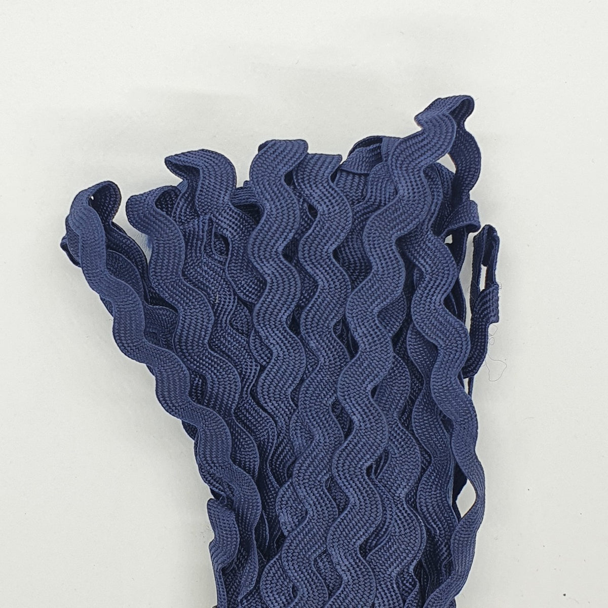 Ric Rac 15 yards - 30 Colours – RJ's Crafts