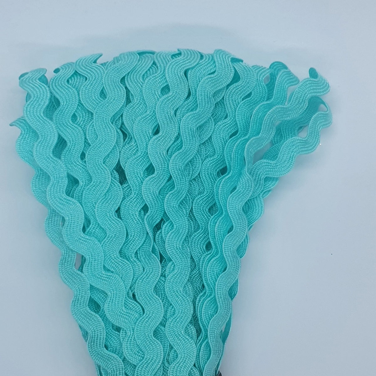 Ric Rac 15 yards - 30 Colours – RJ's Crafts